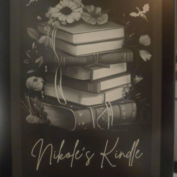 Custom Kindle Lock Screen, Book Stack Romantasy Kindle Screen Saver ...