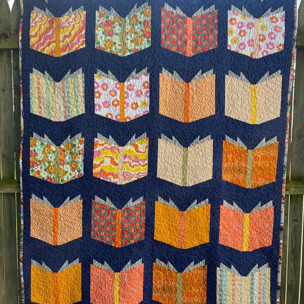 Book Nerd Quilt Pattern, Book Themed Modern Quilt Pattern, Quilt ...