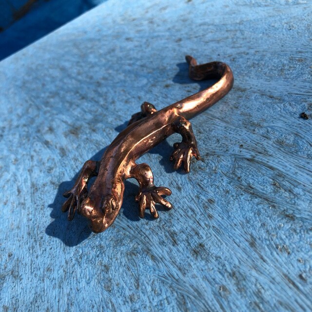 Little Newt sculpture | Etsy