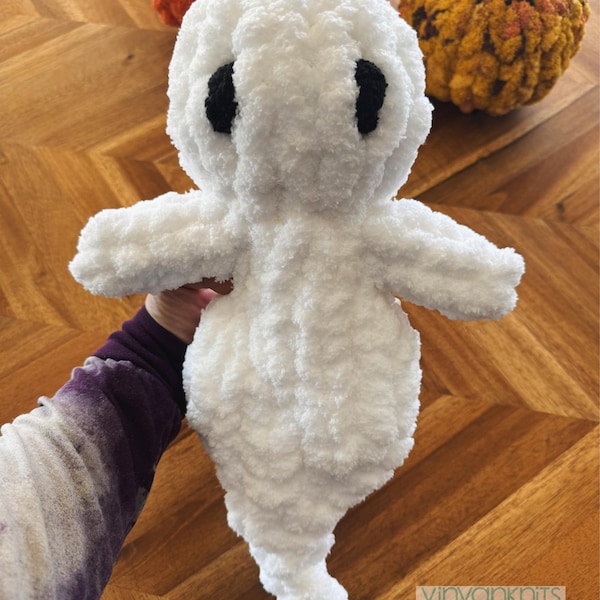 ITTY BITTY Baby Boo Ghost / Full Video Tutorial / Finger Knit Ghost ...