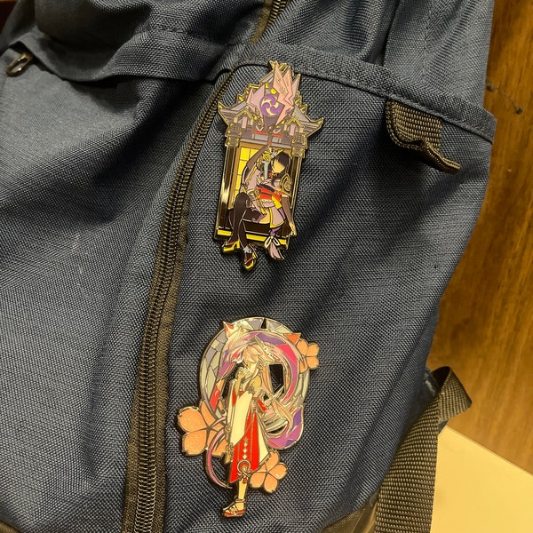 GAZE Anime Inspired Enamel Pins - Diva Eyes - Etsy