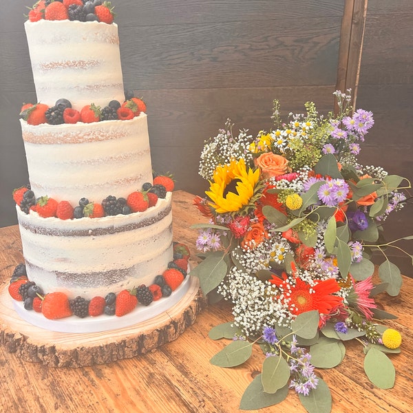 Wood Slices Rustic Wood Slice Plate / Cake Stand - 5 Size Choices For ...