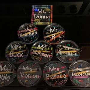 Light up Lean Pour Display - Etsy