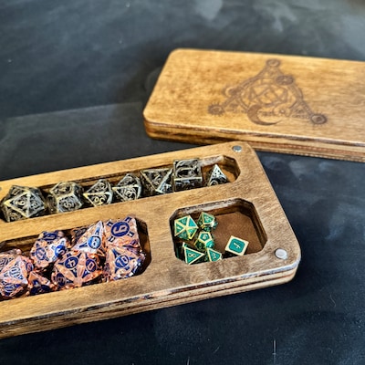 Personalized Engraved Wood Dungeon Master Screen With Custom Side ...