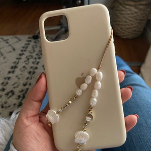 Glam Clam Golden Beach Themed Cell Phone Charm Freshwater Pearls Gold ...