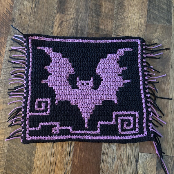 PDF PATTERN - "halloween - Buffy the Bat" Mosaic Crochet Square, for ...