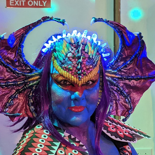 RECHARGEABLE LED MOHAWK Led Headpiece Rave Accesories Festival Fashion ...