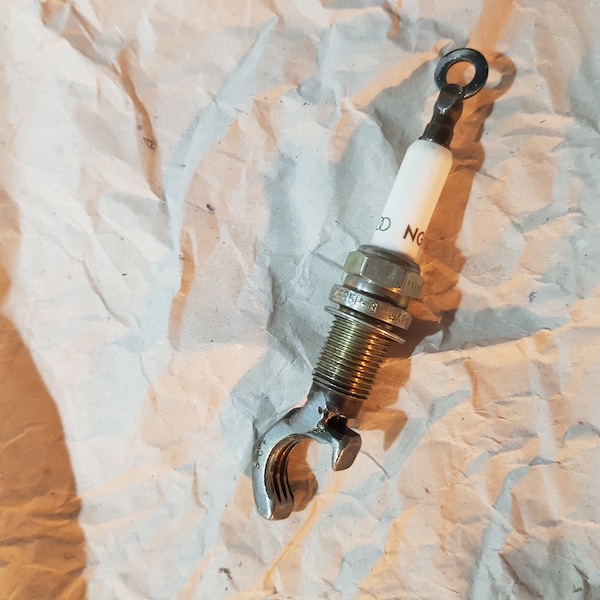 Spark Plug Key Ring Pendant - Etsy
