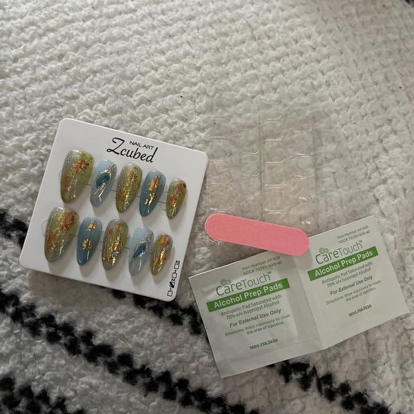 25-32mm Luxurious Radiant Gem Cat Eye Presson Nail 100% Handmade ...