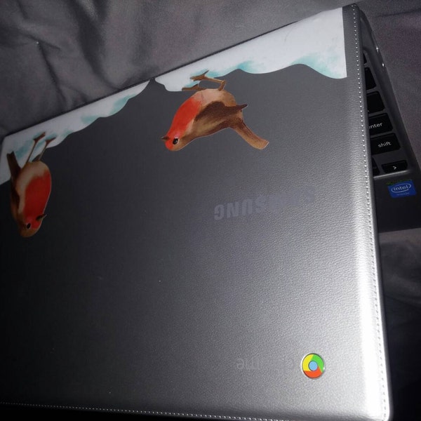 Robin Wall Decals Set of 2 Bird Wall Stickers, Home Decor Mural, Cute ...