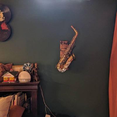 Whiskey Barrel Stave Saxophone Wall Mount Saxophone Hanger Soprano ...