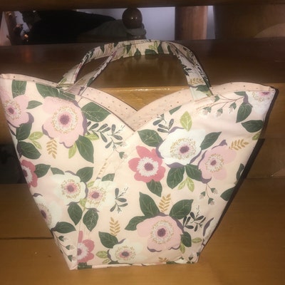 Sewing Pattern: PDF, Petal Pockets Purse, Tote & Cosmetic Bag, Pdf ...