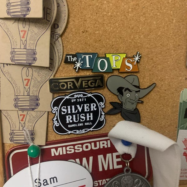 Fallout Enamel Pins - Fallout 2 3 4 New Vegas Shelter 76 - the Topps ...