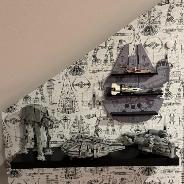 Millennium Falcon Inspired Display Shelf, LED Lighted Sign, Star Wars ...
