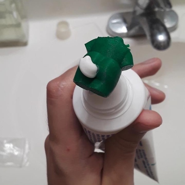 Shrek Pooping Toothpaste Topper | the Original Viral Product | Comes ...