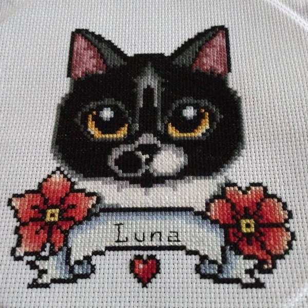 Mini Christmas Characters. Set of 21 Tiny Christmas Cross Stitch ...