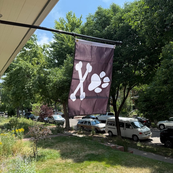 Dog Pirate Flag: Jolly Roger Paw Print Banner - Custom Size - Etsy