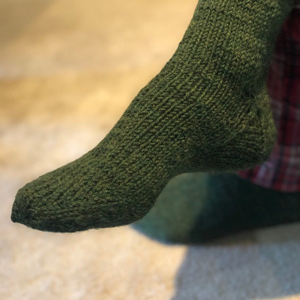 KNITTING PATTERN ⨯ Beginner Socks Knit Pattern ⨯ Cozy Boot Socks ...