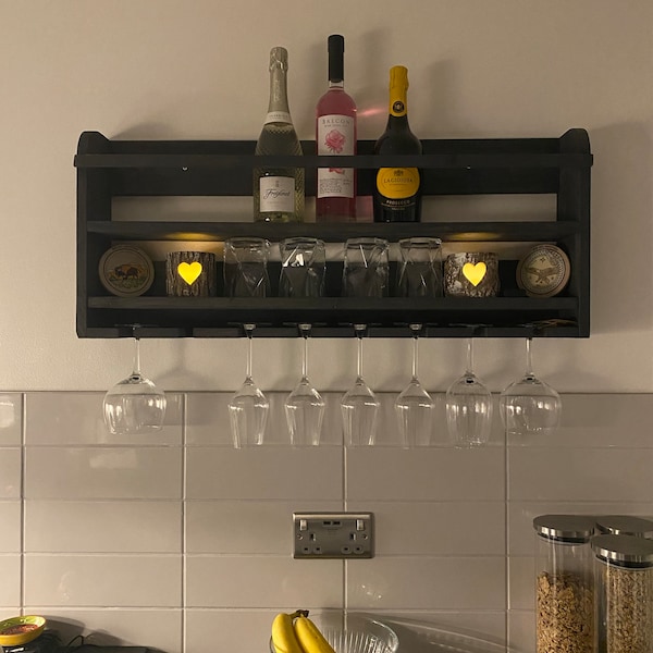 Wooden Breakfast Bar Wall Mounted on Stylish Steel Brackets With a ...