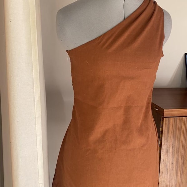 One Shoulder Mini Dress Pattern + Video Tutorial | Asymmetrical Dress ...