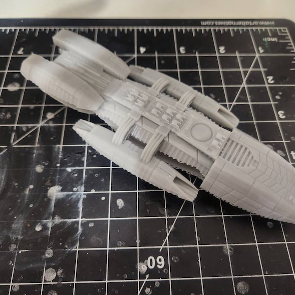 Dauntless Heavy Cruiser for Star Wars Armada or Other Miniatures Games ...