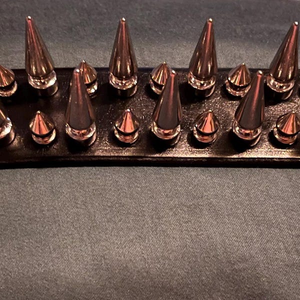 NORDJEVEL Leather Old School Heavy Bulldog Spikes Belt - Etsy