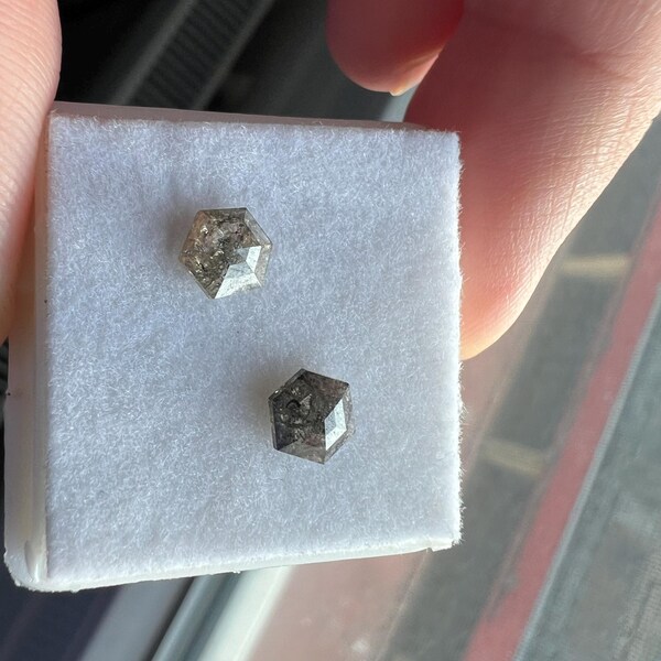 Rough Diamond, Raw Diamond, Uncut Diamond, Earth Mined Diamond, Natural ...