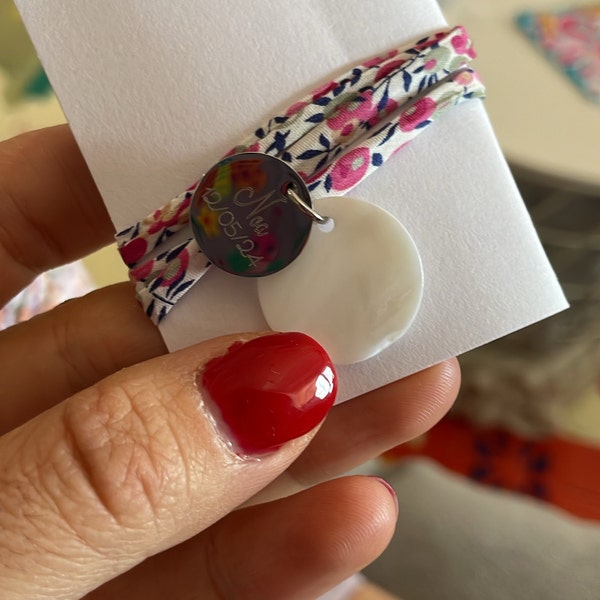 Personalized Gold Zodiac Ring, Engraved Astro Ring, Hammered Coin, Horoscope Ring, Celestial ...