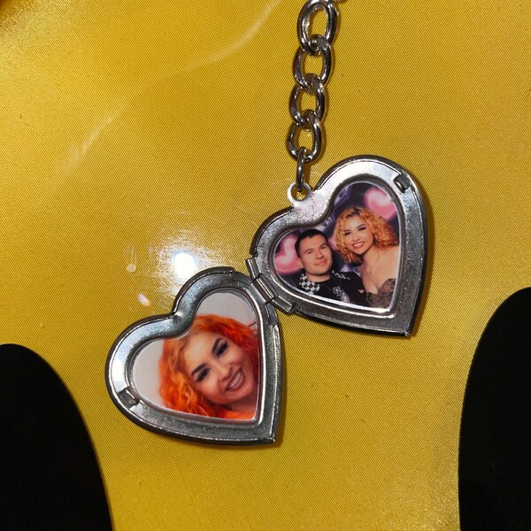 Custom Locket Keychain,engraved Locket With Photo,locket With Engraving ...
