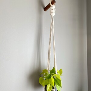 Macrame Aria Diffuser Holder - Etsy