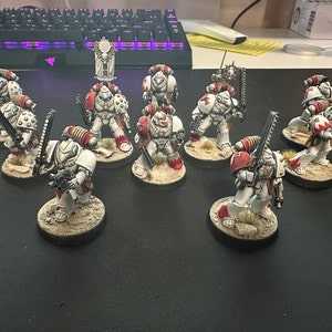 Adeptus Mechanicus Adept Female Tech Priest Dominus Commission Painted ...