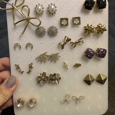 HOOP HANGER™ Hoop & Hook Earring Holder by SS Jewel Tools™ - Etsy