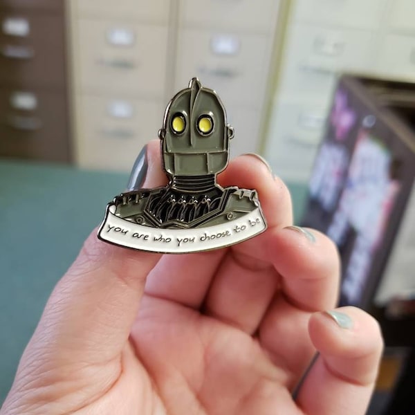 Iron Giant Enamel Pin - Etsy