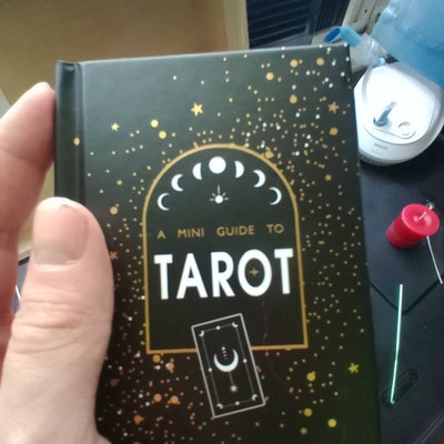 Pocket Tarot Guidebook Beginner Friendly With Classic Rider Waite ...