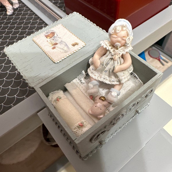 MISS. NOMI - Funny Wooden Doll, Articulated, and Hand Painted ...