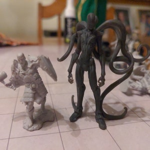 Ukko Hakka Dwarf Fighter / Paladin Unpainted Mini for | Etsy