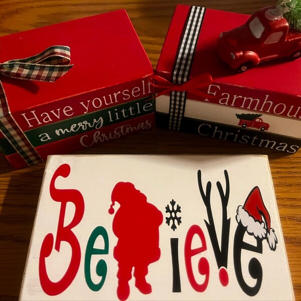 Christmas Mini Wood Book Stack/ Christmas Decor/ Tiered Tray Decor ...