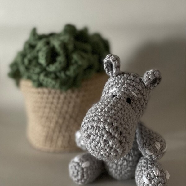 Mini Hippo Amigurumi Pattern, Mini Crochet Hippo Tutorial, Crochet ...