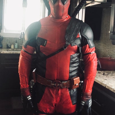 Lady Deadpool Cosplay / Costume Suit replica : New Design Made From ...