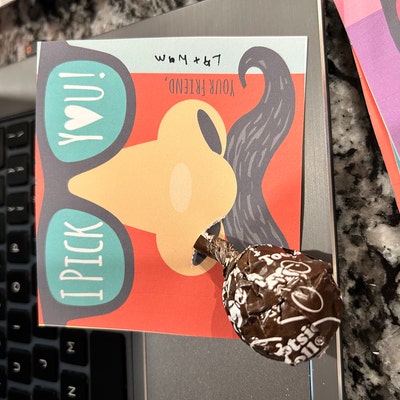 Funny Nose Picking Valentines Classroom Pencil Holder Valentines ...