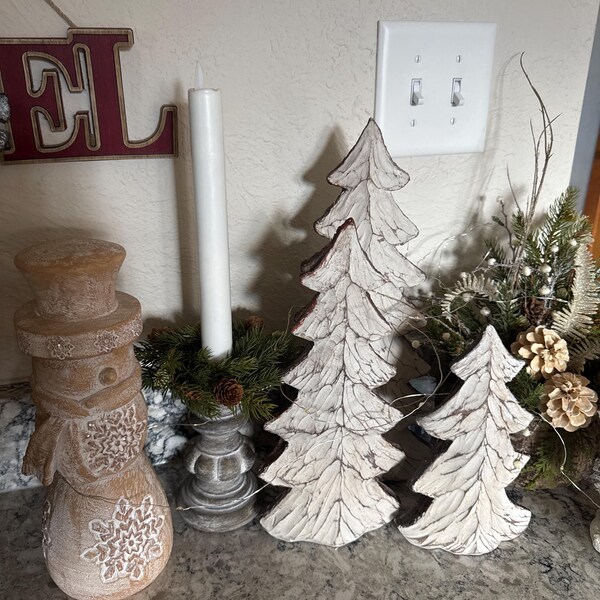 Christmas Farmhouse Taper Candle Ring, White Spruce Evergreen Taper ...
