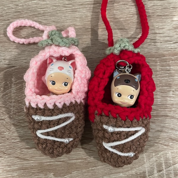 Crochet Latte Sonny Angel Holder Pattern | Sonny Angel Holder Patterns ...