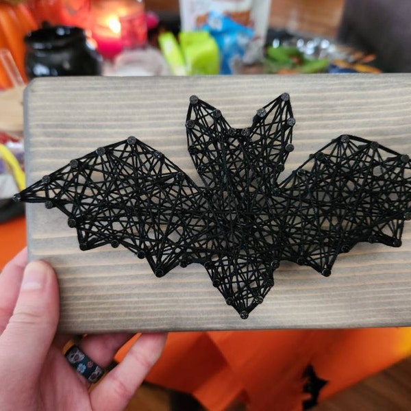 DIY 7x4" Halloween Bat String Art Kit - Etsy