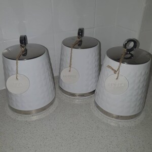 Personalised Keepsake Clay Place Names Wedding Favour Name Tags Clay ...