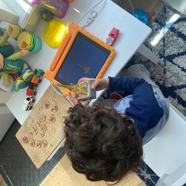 Montessori Verb Key Lesson | Action Words Game | Montessori Verbs Game ...