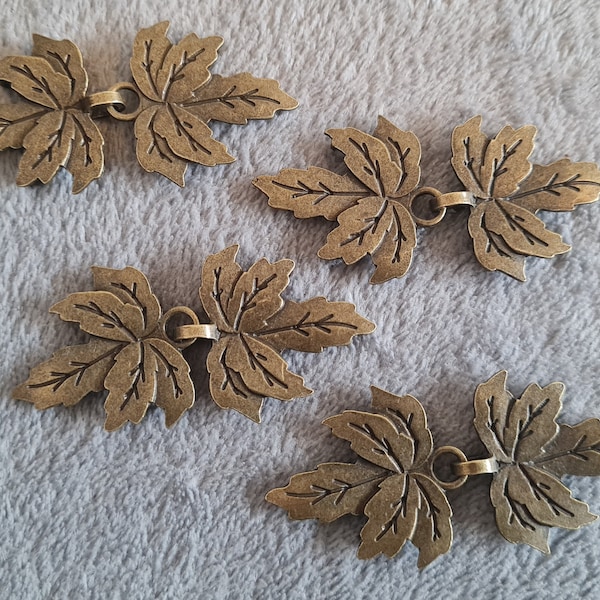 Leaf Clasps Aged Gold Tone Metal 3.1 X 6.7cm a Set of 2 for Capes ...