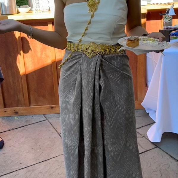 Gold Traditional Thai Dress. Sabai & Sinh Outfit Set. High-quality ...