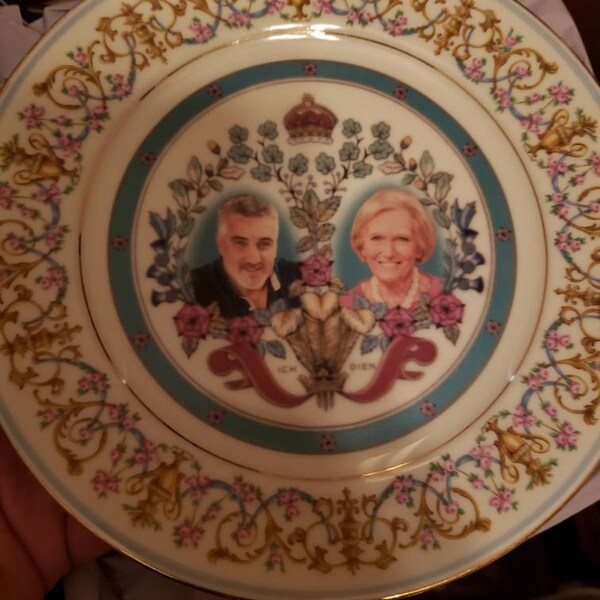 St. Joan: A Buffy the Vampire Slayer Royal Commemorative Plate - Etsy