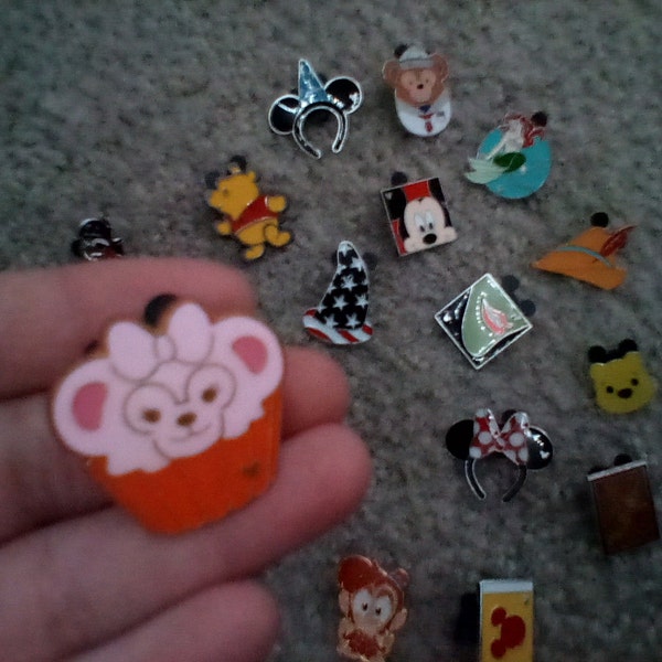 DISNEY TRADING PINS 50 No Doubles Pin Lot - Etsy