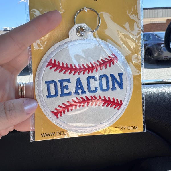 Vintage Boombox Keychain, Boombox Key Fob, 80s Keychain, 80s Boombox ...